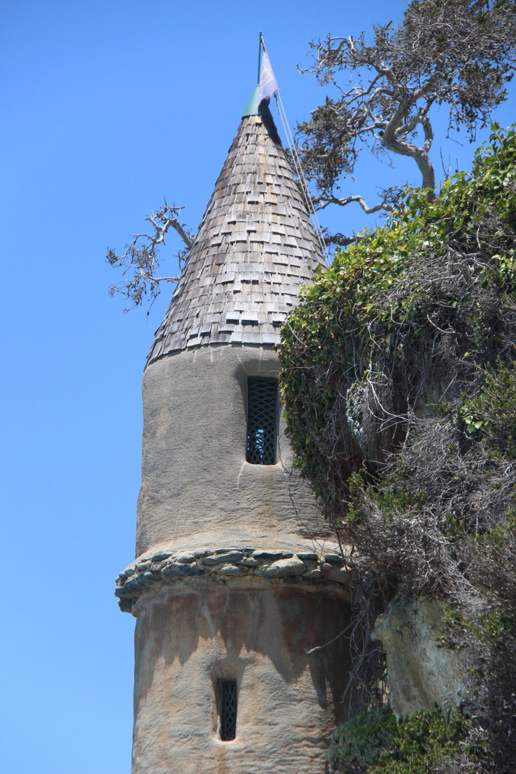 ADVENTURES AT PIRATE TOWER – Chic Ideology